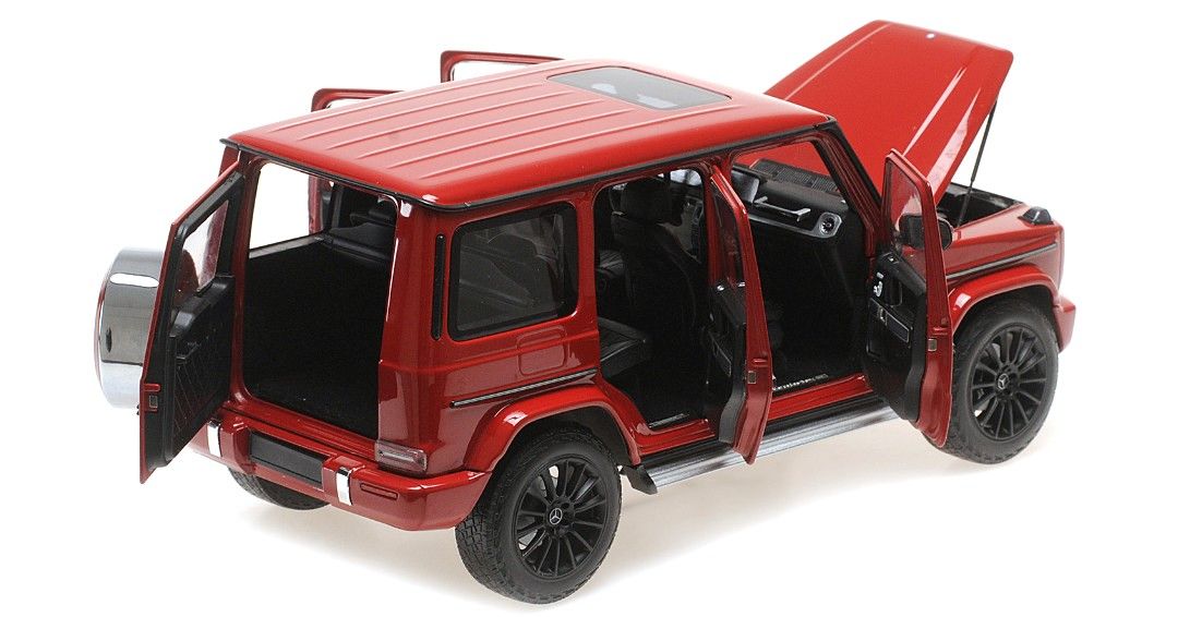 Mercedes-Benz G-Class W463 2020 red 1:18 Minichamps