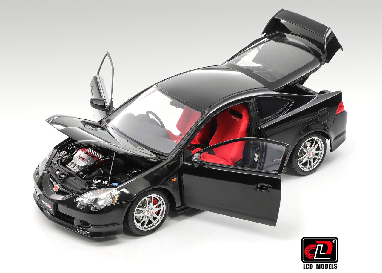 Honda Integra Type R DC5 black 1:18 LCD Model