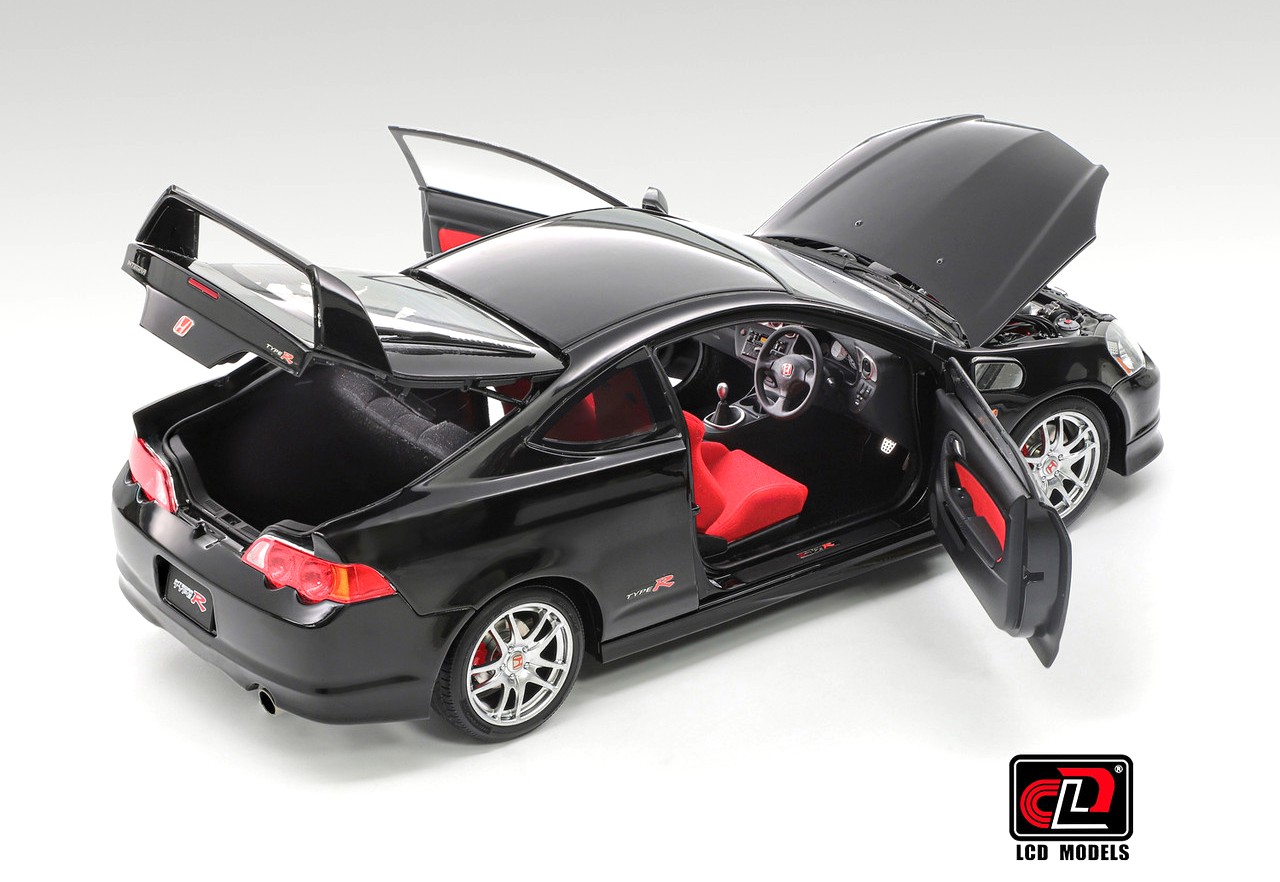 Honda Integra Type R DC5 black 1:18 LCD Model